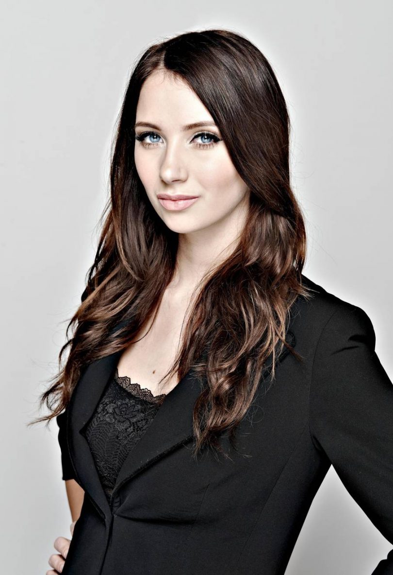 MOST BEAUTIFUL POLITICAL WOMEN IN THE WORLD